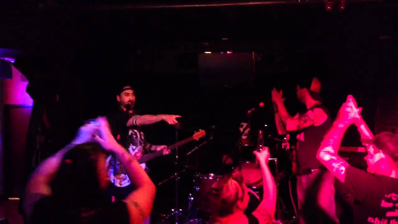 Wilt Chamberlin's Baby "Wilt Chamberlin's Baby" live at 1332 Records ...