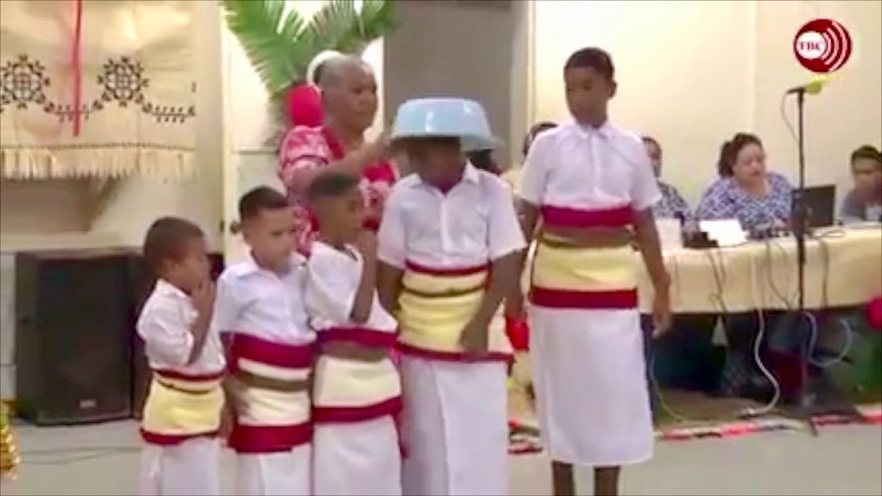 9: LONGOMAPU 🇹🇴 Tonga College Vava’u Lahi Concert: Koniseti Kolisi ...