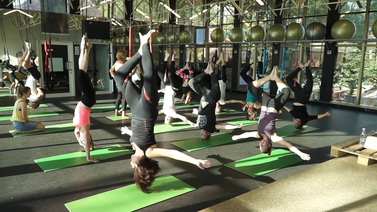 Fly High Yoga Slovenia - kratka predstavitev - YouTube