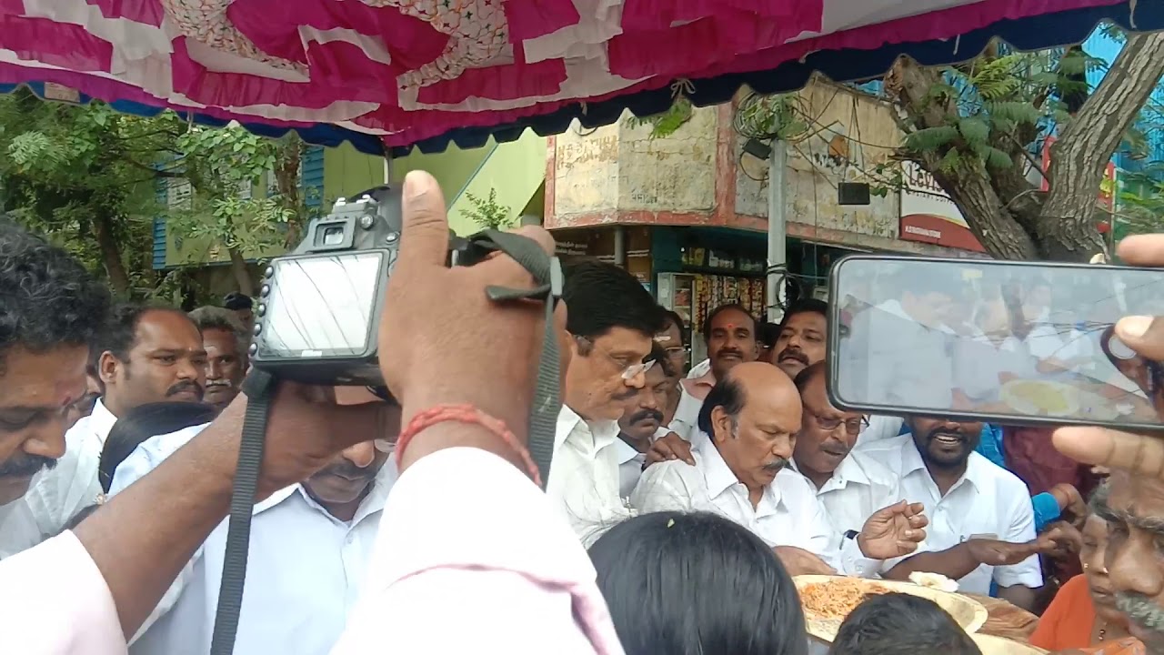 Mgr birthday 103 admk - YouTube