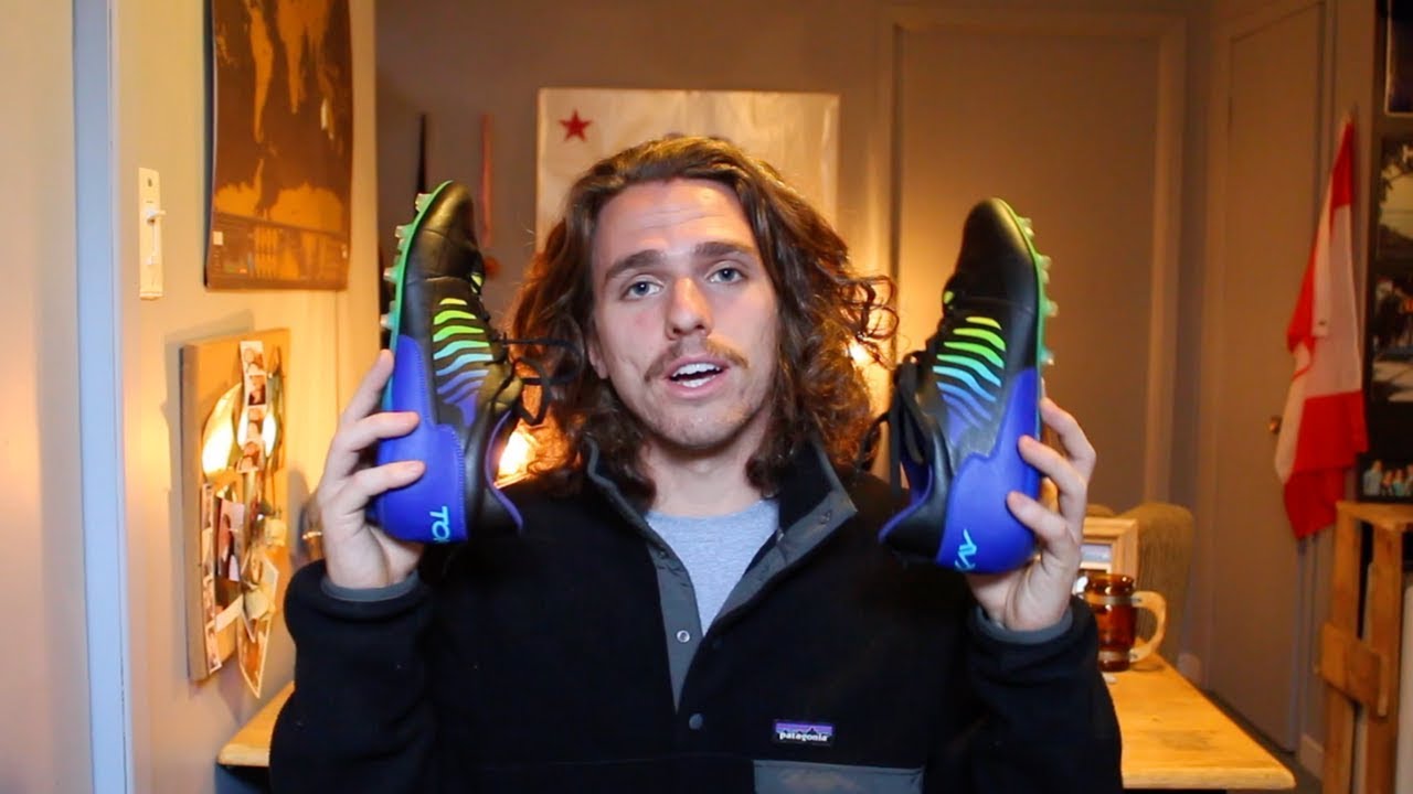 TOKAY ULTIMATE CLEATS REVIEW | ULTIMATE FRISBEE - YouTube
