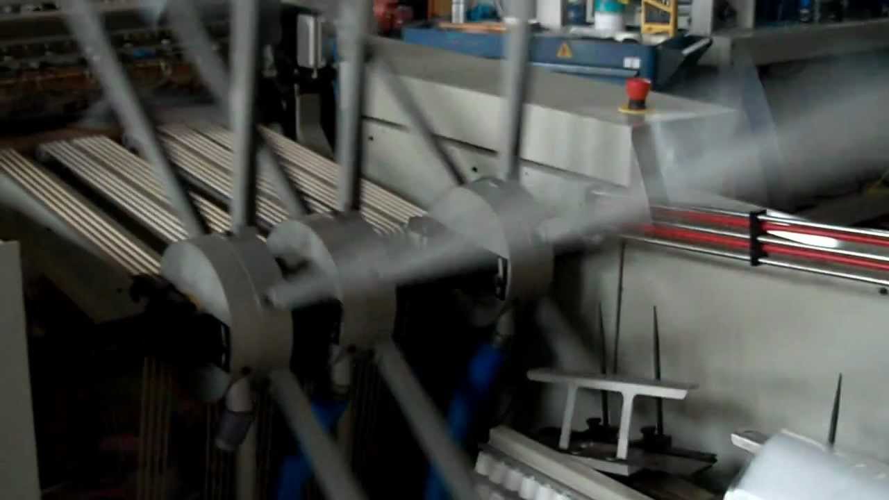 Wicketer Machine W3S-755-600mm - YouTube