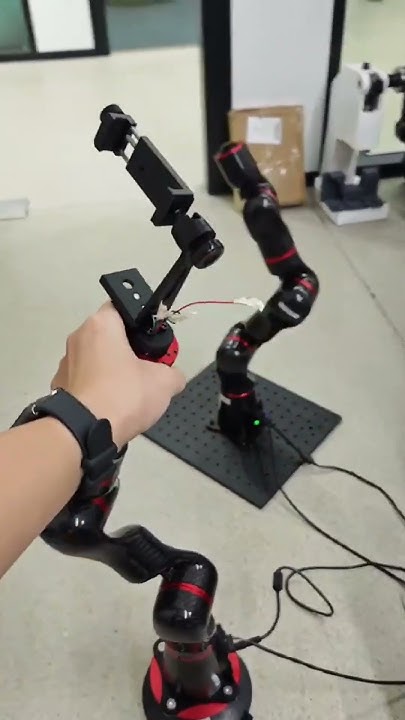 STR400 Industrial Robotic Arm Teleoperation System Demo #robotarm #Teleoperationrobot - YouTube