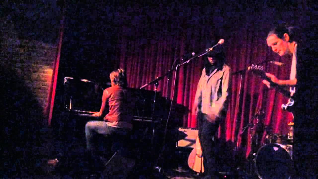 Zane Carney, Taylor Hanson & Carlos Ricketts Jr. - "Hold On, I'm Comin ...