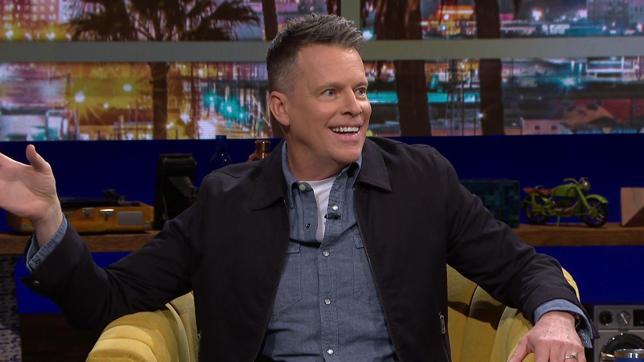 Gabriel Iglesias, Megan Gailey & Chris Franjola - YouTube