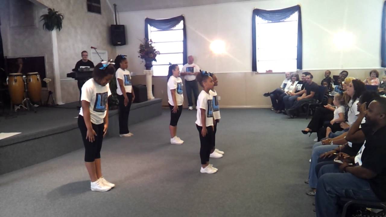 Liberty Church's cheer team... Super Sunday 7/2012 - YouTube