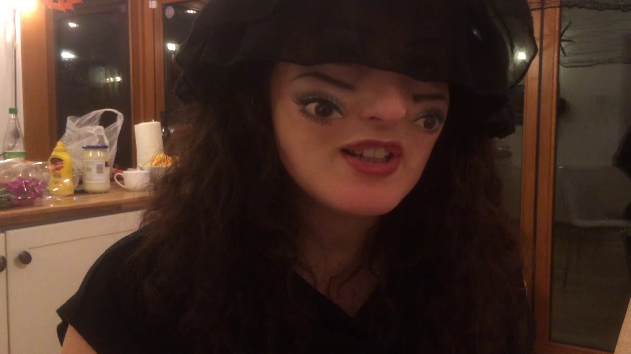 Maureen's Double Face Makeup Halloween Interview - YouTube