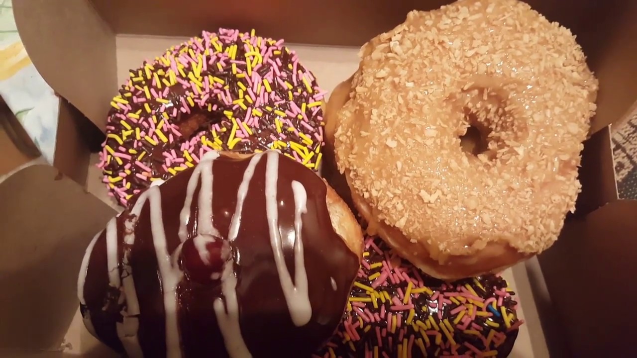 *VLOG* - Friday Donuts!!!! - YouTube