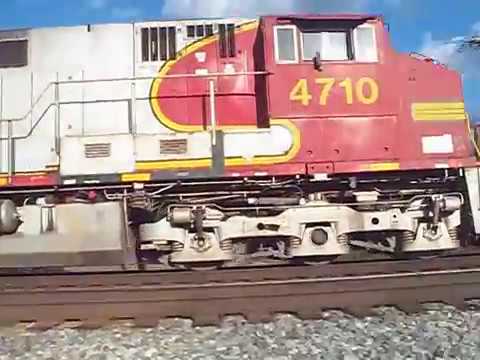 BNSF 4710 in Somerset KY (at 4005 Cedar Grove RD) - YouTube