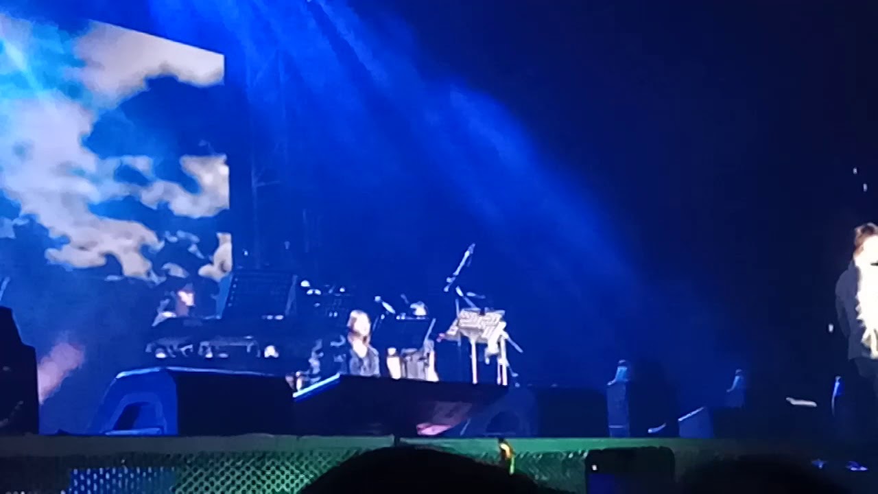 《飛花》2018-9-1 李克勤慶祝成立30週年巡迴演唱會新加坡站 Hacken Lee 30th Anniversary World ...