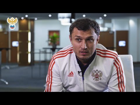 20 нетипичных вопросов врачу сборной России | РФС ТВ