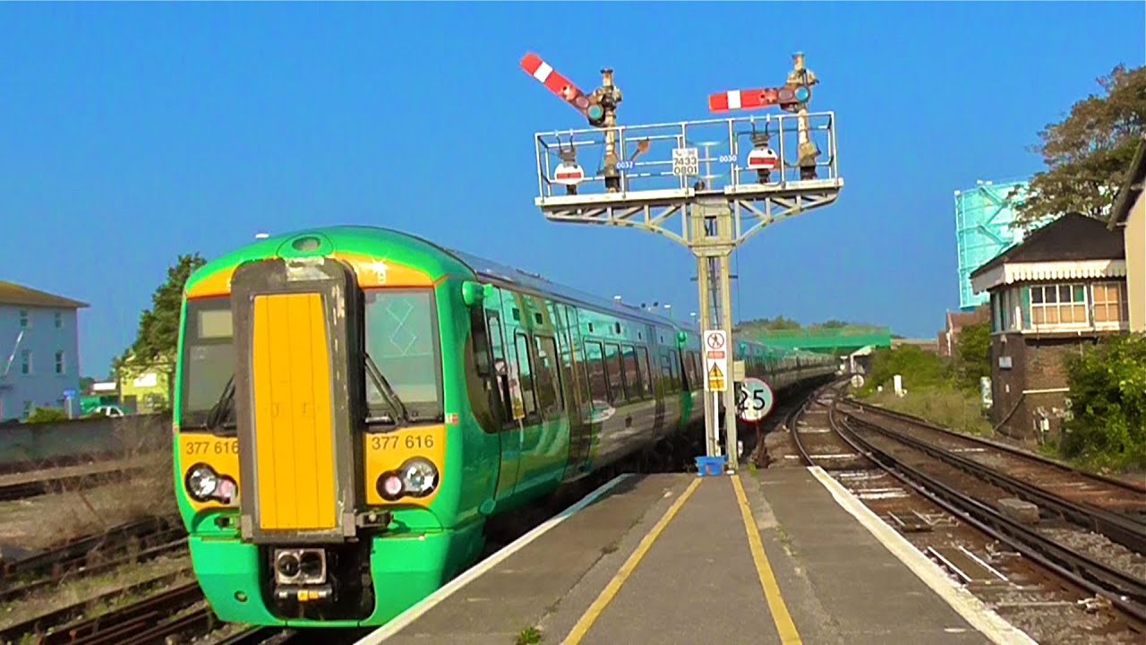 Class 377/6s - 377616 + 377613 On The West Coastway At Worthing ...