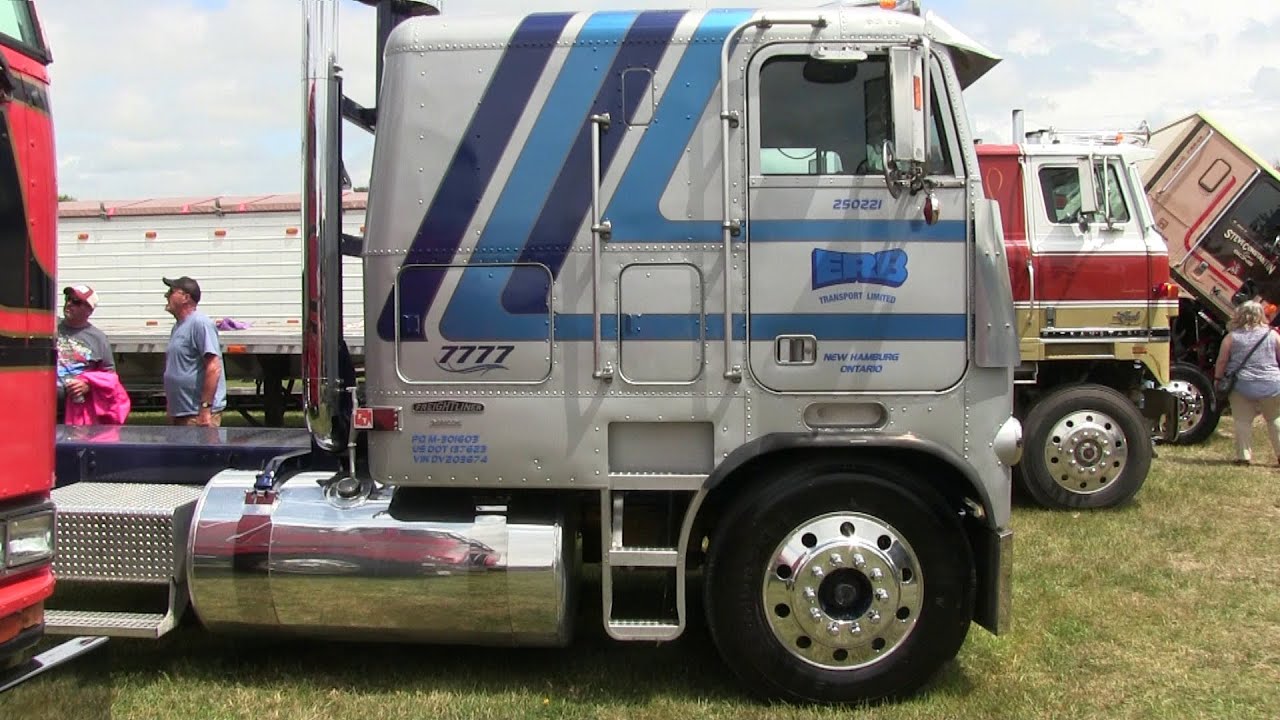 1983 Freightliner FCL Cabover At Clifford Truck Show 2024 - YouTube