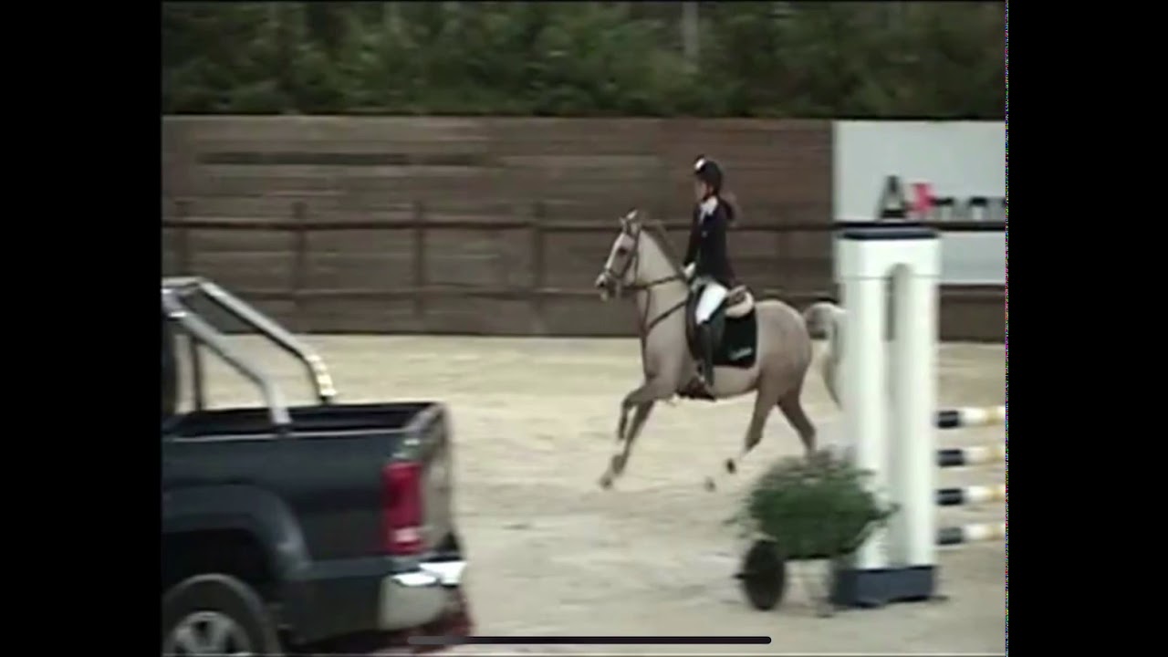 2008. Madame Mikmak & Carlota Castellvi - YouTube