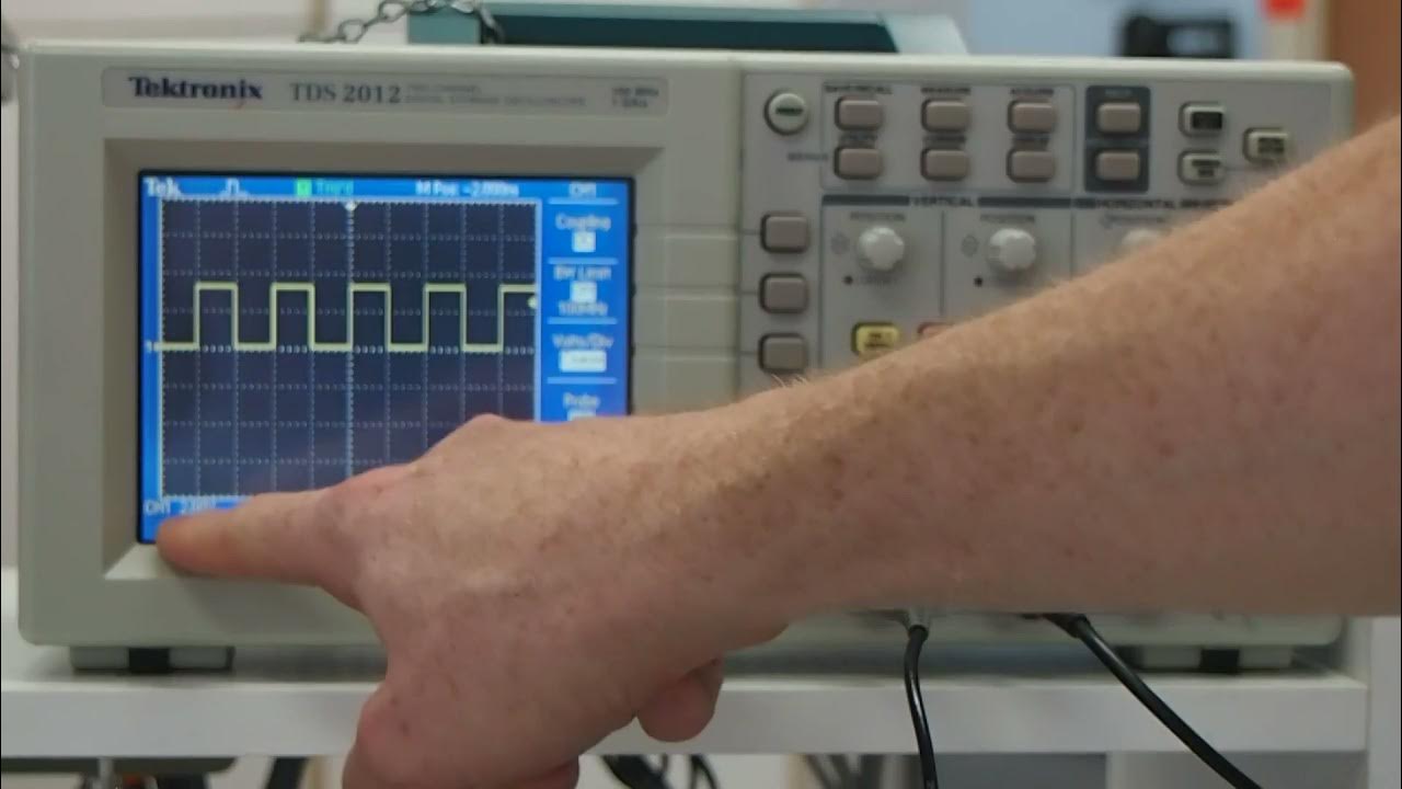 Basics of using an oscilloscope - YouTube
