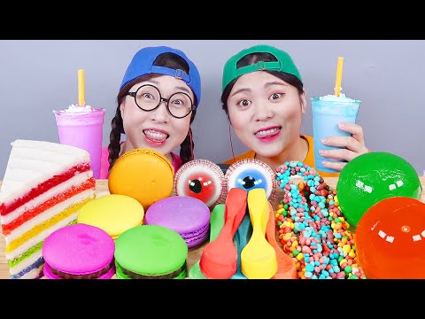 ASMR Rainbow Dessert Mukbang DONA