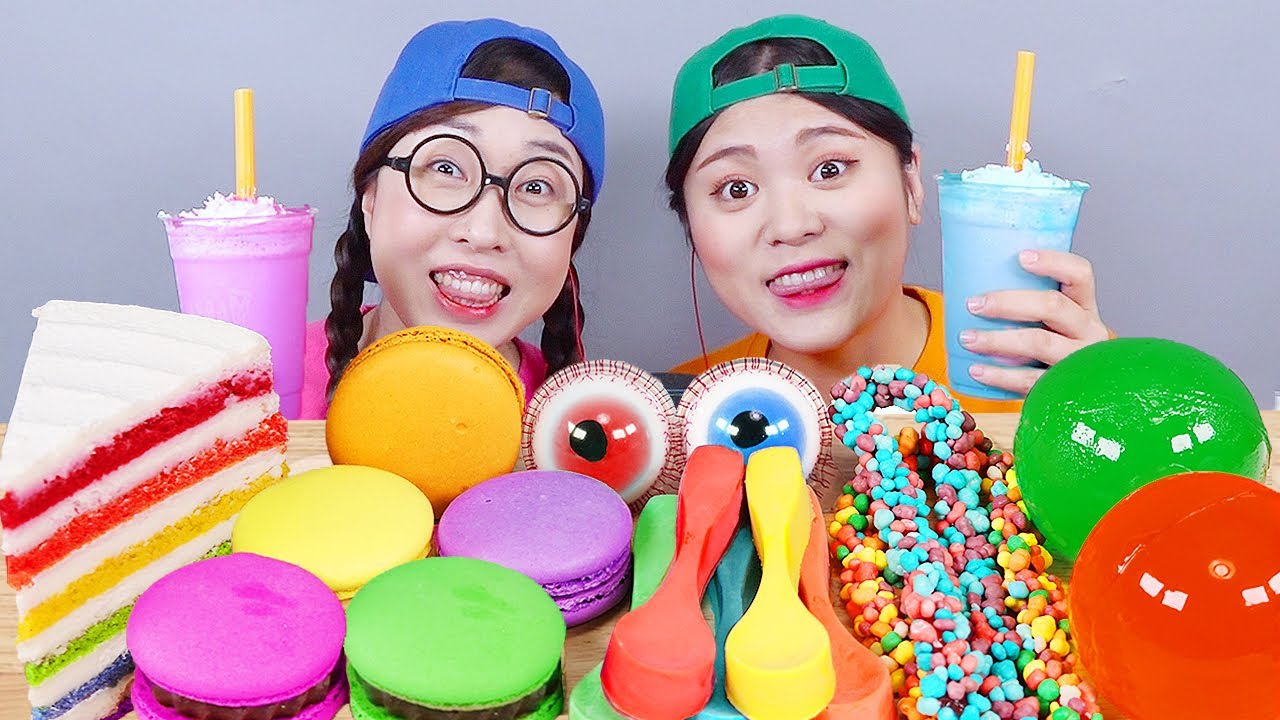 ASMR Rainbow Dessert Mukbang DONA - YouTube