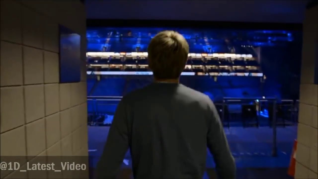 one direction backstage/ unseen special clip - YouTube