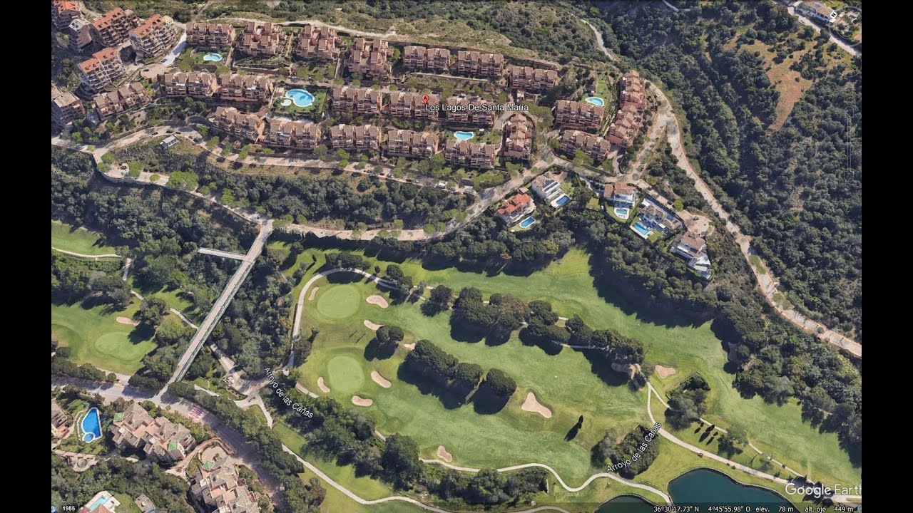 Los Lagos de Santa María Golf Elviria Marbella - YouTube