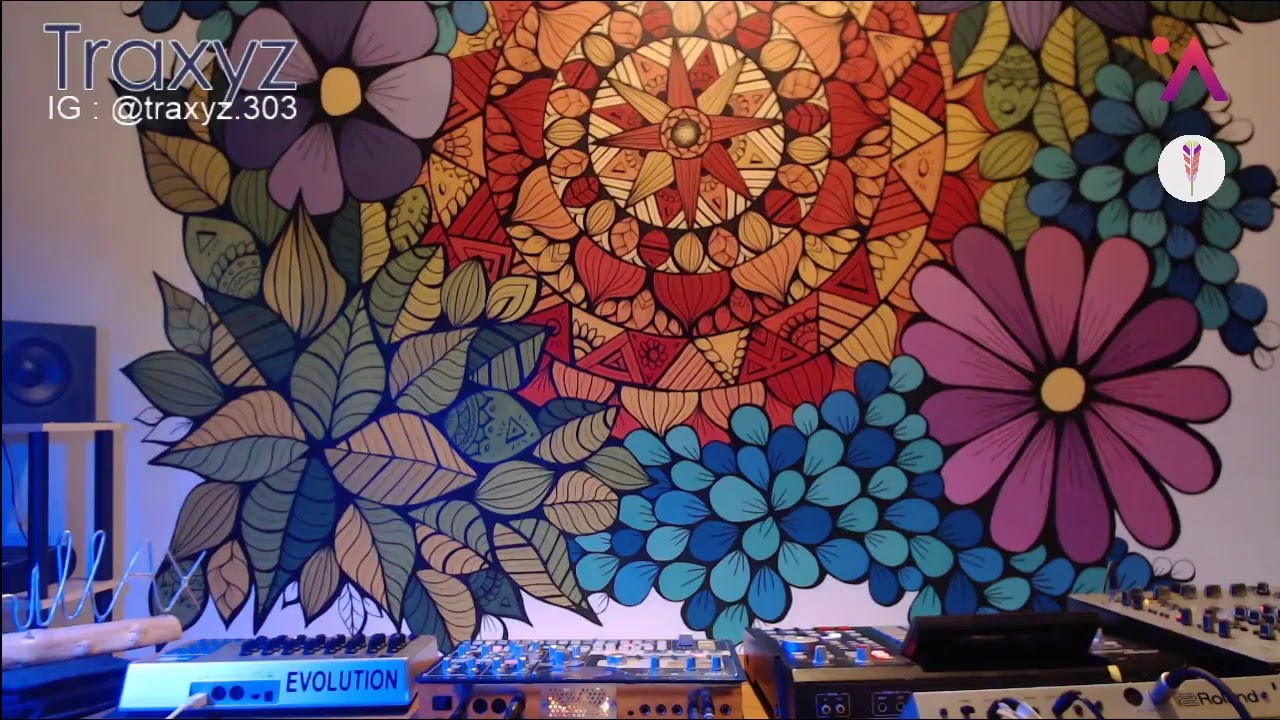 Live streaming #30 Chillax ft. India - Traxyz - YouTube