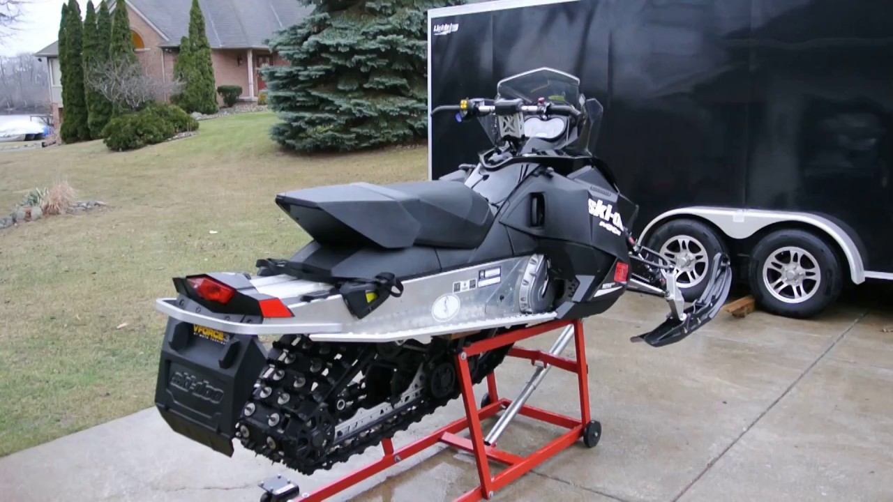 2015 Ski Doo MXZ 600 E-Tec w/ 2000 miles for sale - YouTube