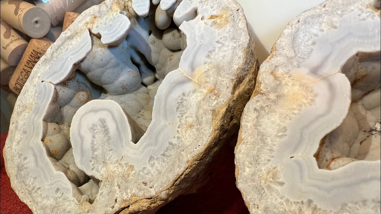 Jacob’s Geodes, Hamilton, Illinois 2021. Mining For Geodes - YouTube