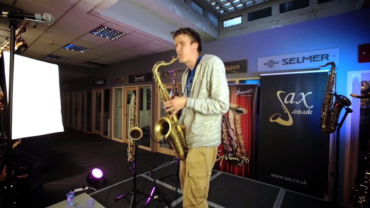 Derek Brown - BeatBoX Sax - Empathique @ Sax.co.uk Masterclass - YouTube