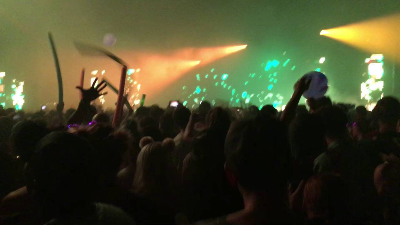 Bassnectar Atlanta This Isn't House - Dream (Bassnectar Mashup) - YouTube