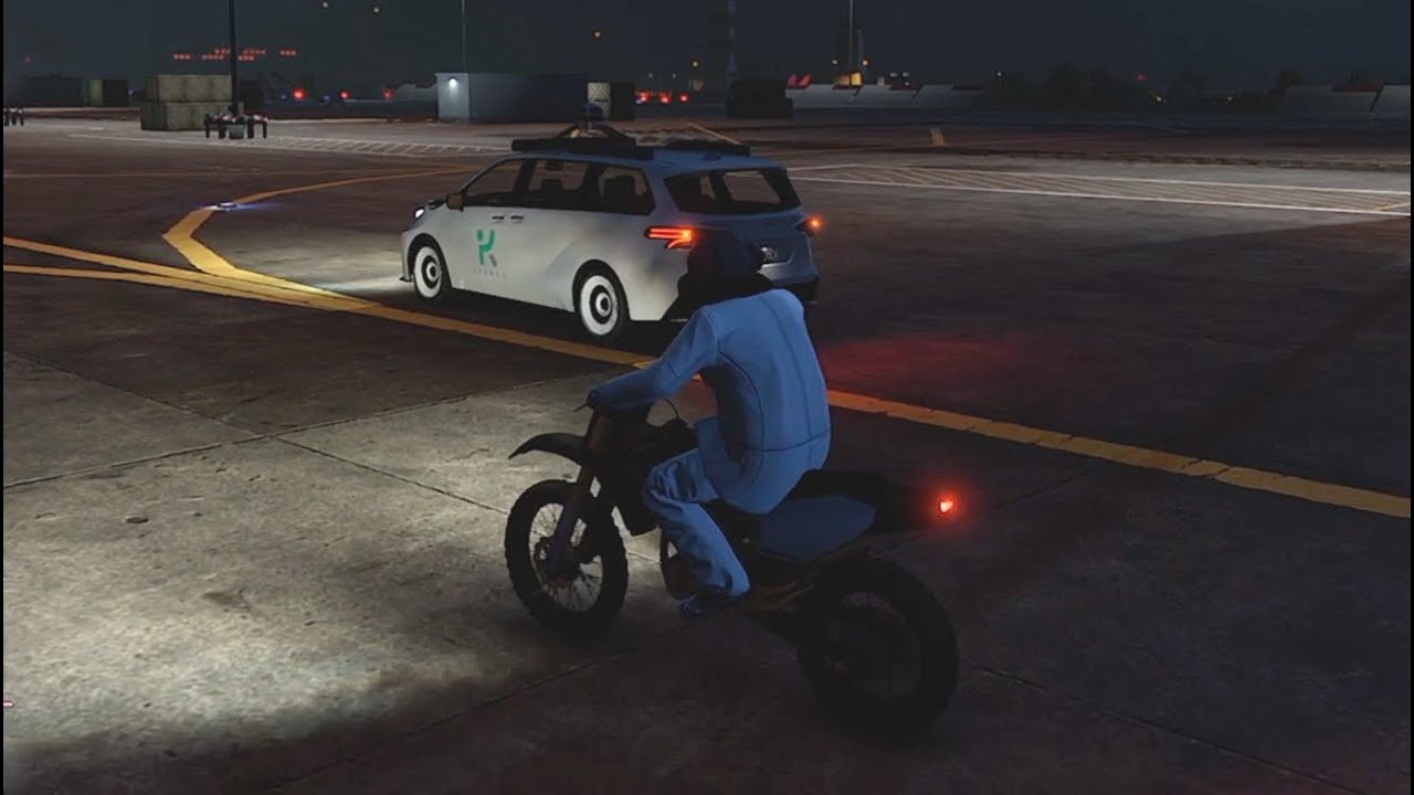 Realistic autonomous taxi behaviour... - YouTube
