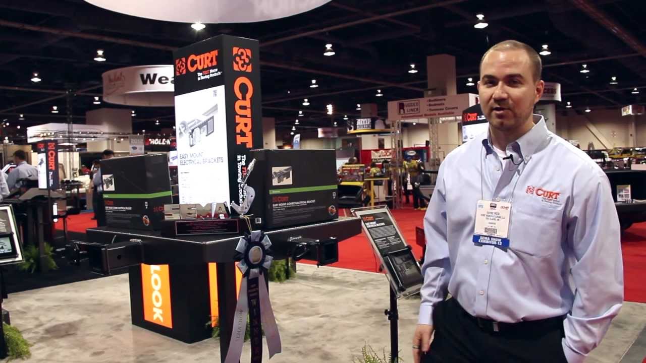 SEMA 2012 - CURT Mfg. Booth Tour - YouTube