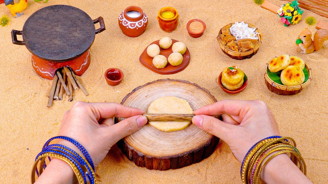 Coconut Poli Recipe | Traditional Miniature Coconut Poli | Tiny Foodkey ...