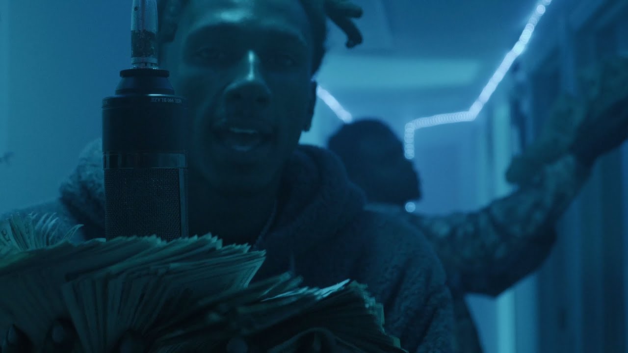 FAMO FAMO - Flat Asf #DROPMIC #DEZFRAMES - YouTube