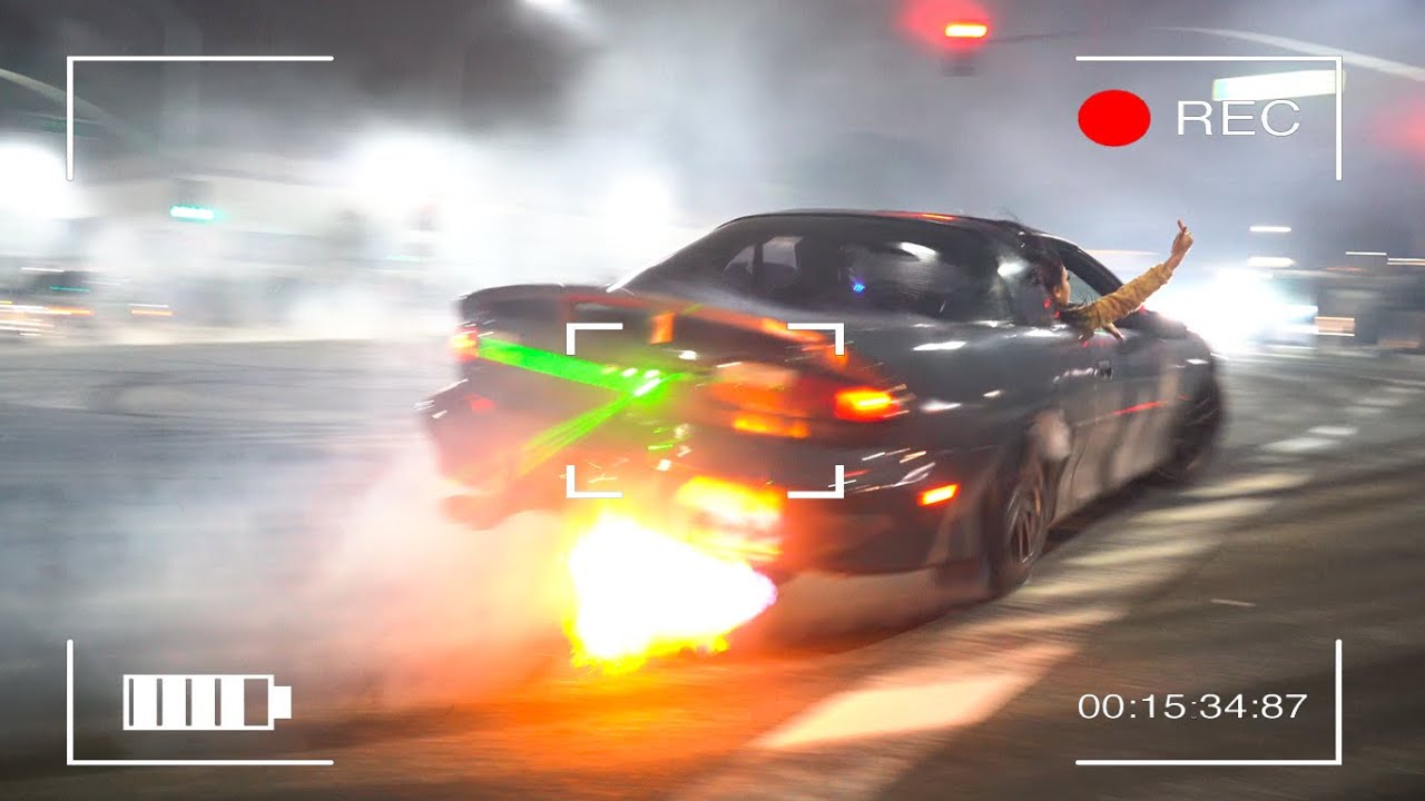 DONUTS BURNOUTS AND SIDESHOW ACTIVITY - YouTube