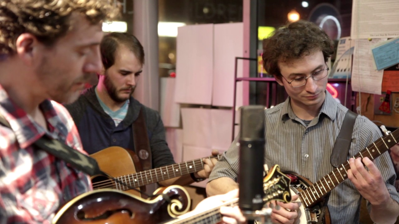 The Relentless Mules - Lonesome Moonlight Waltz - YouTube