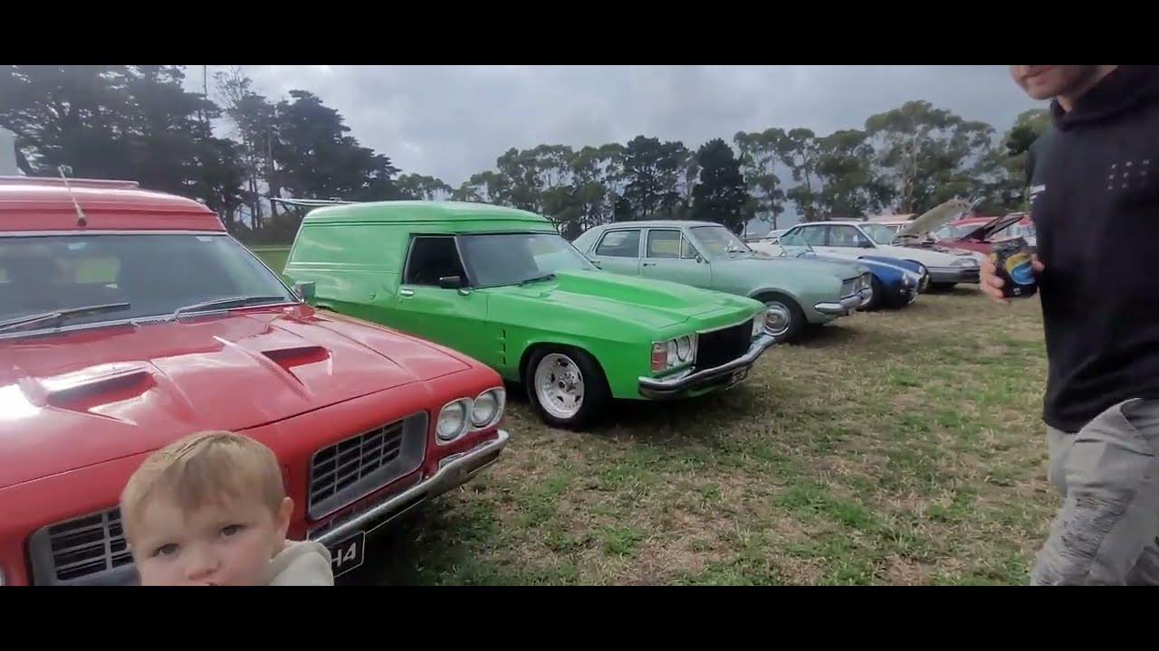 Aussie muscle cars, classics and hotrods @ Lang Lang show n shine - YouTube