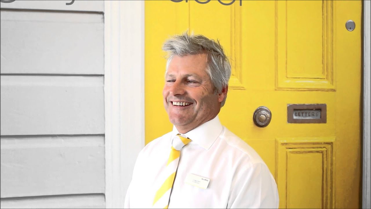 Whats On Mildura TV talk with Craig Kerr from RayWhite Mildura - YouTube