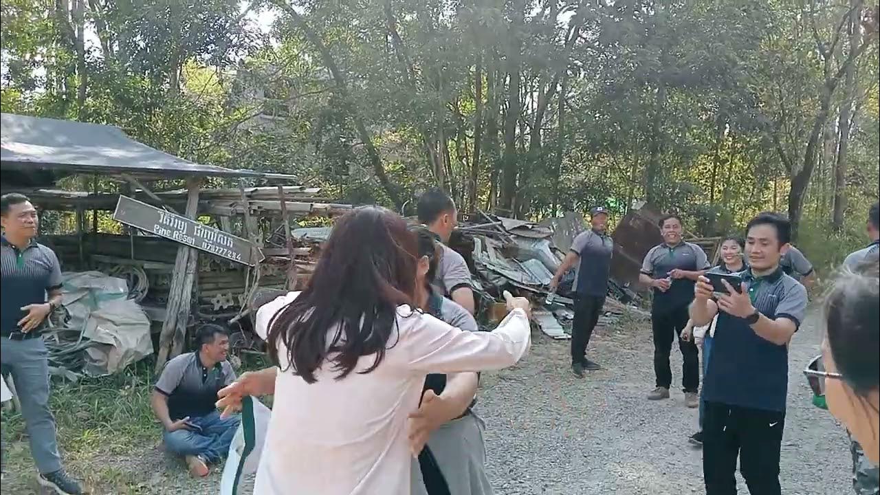 behind the scenes 3 - YouTube