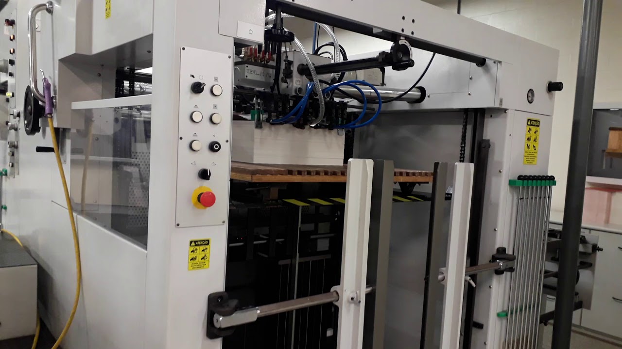 Corte e vinco automática, Heidelberg Varimatrix CSF 105 - YouTube