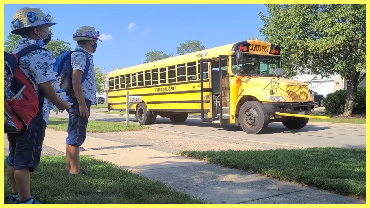 First day of Pre-K, Kindergarten and 2nd grade || First time with the ...