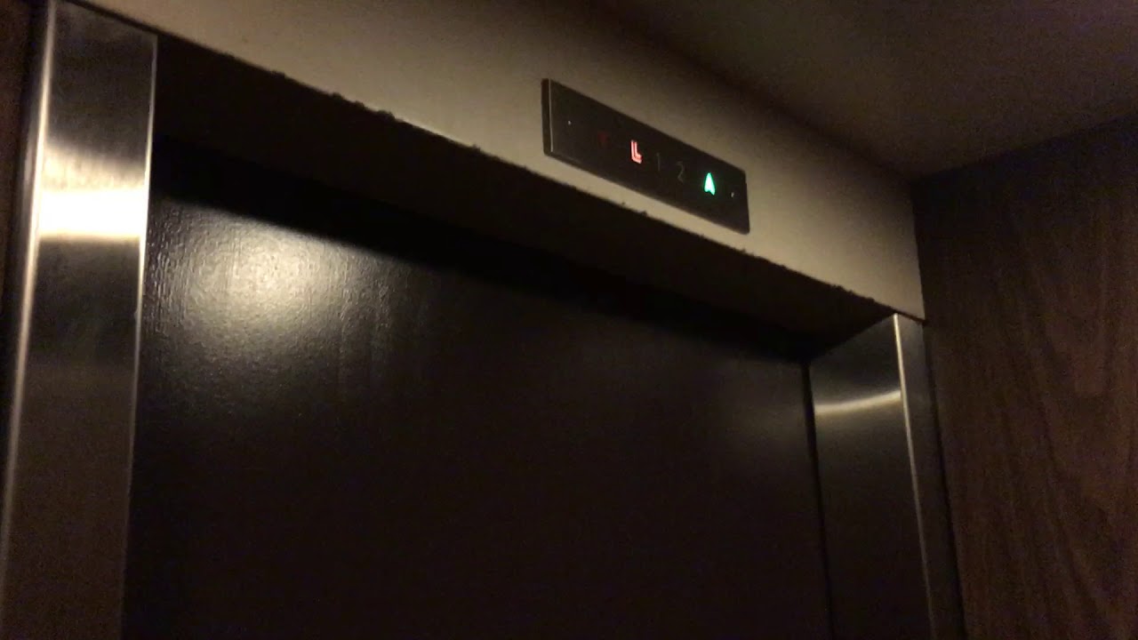 Quick Ride on AMAZING Canton Elevator - East Liverpool - YouTube
