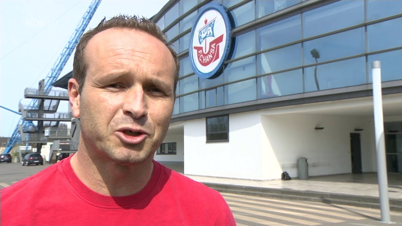 Bericht über Hansa Rostocks neuen Trainer Dirk Lottner - YouTube
