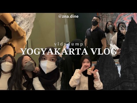 JOGJA VLOG || bookstore, candi, yogyakarta dump vids, unprepared vlog - YouTube