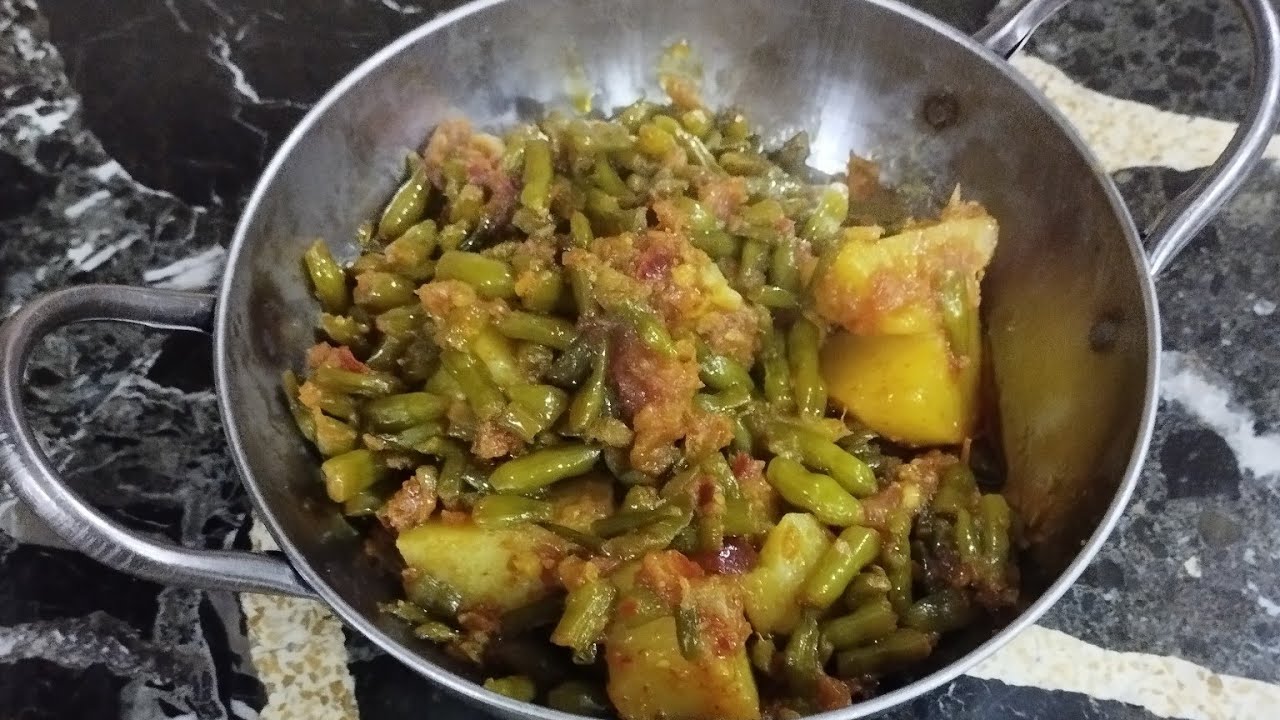 Moongre Aalu | Delicious Recipe - YouTube