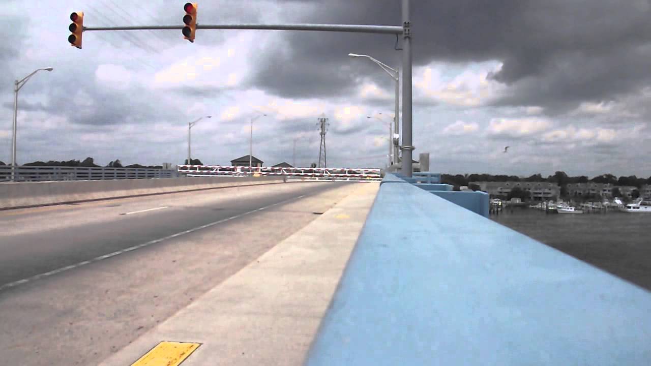 Route 35 Bridge closing - YouTube