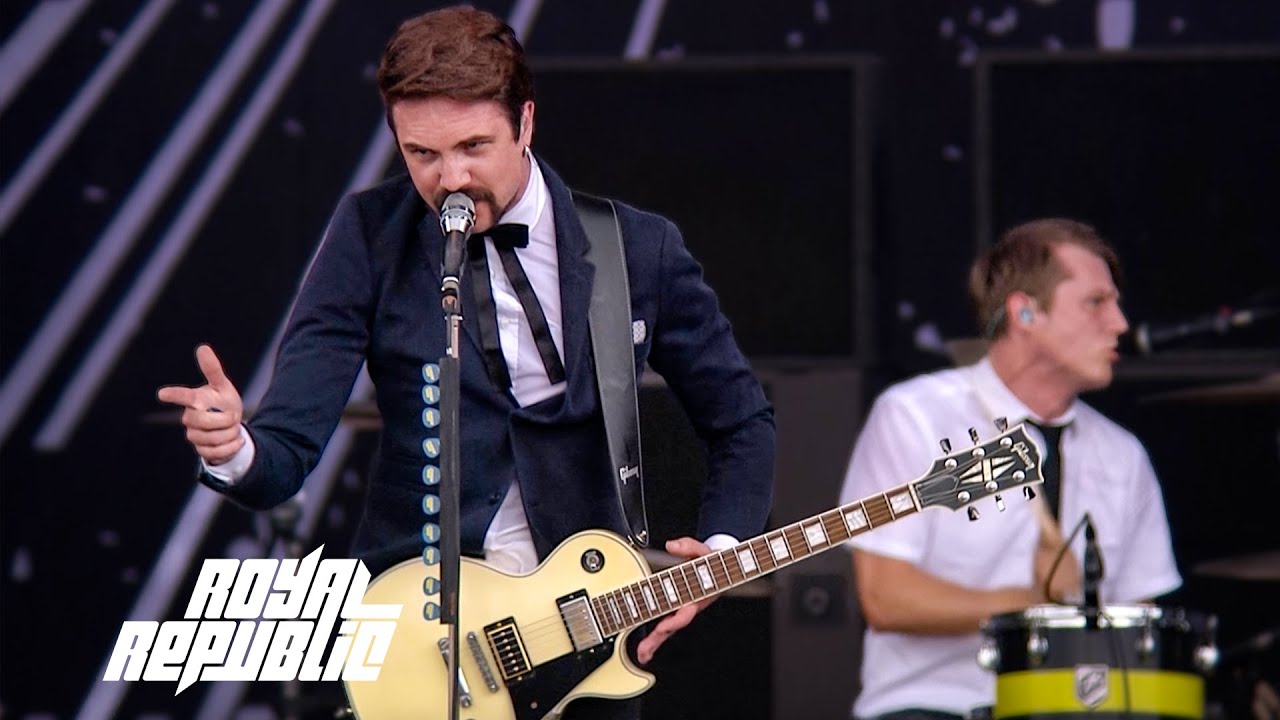 Royal Republic - Tommy-Gun (Download Festival 2016) - YouTube