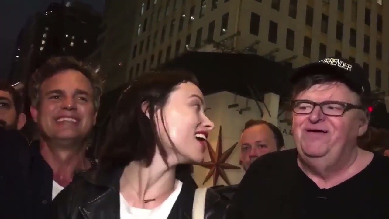 We Love America Olivia Wilde Mark Ruffalo - YouTube