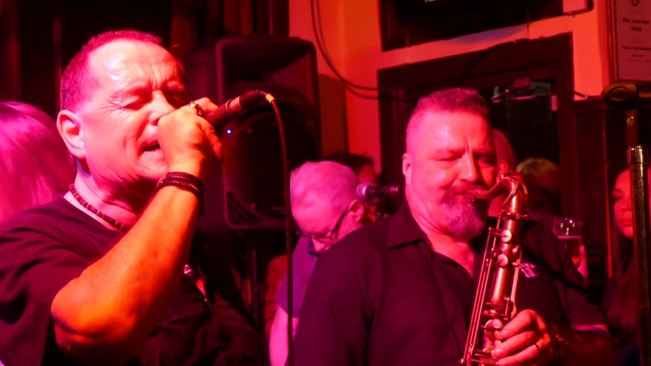 Chainsaw - Rocking In The Free World at The Junction Inn Otley 2019 ...