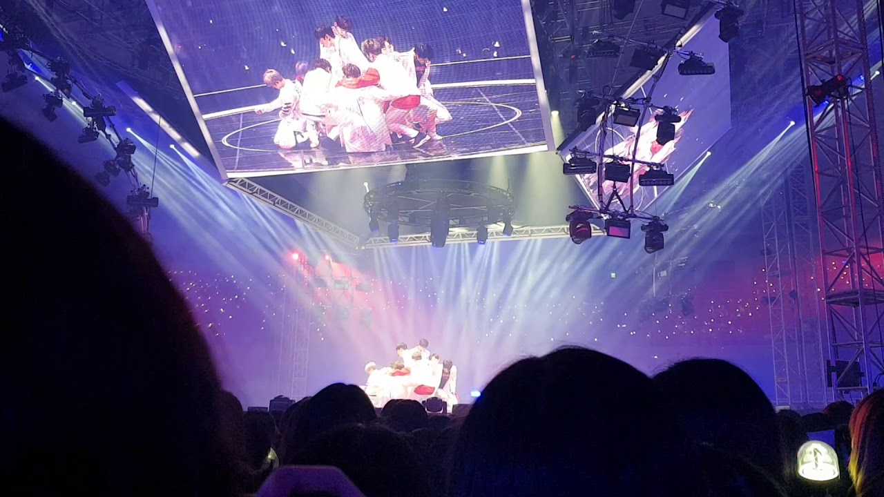 171217 워너원 팬콘서트 서울 활활 Youtube