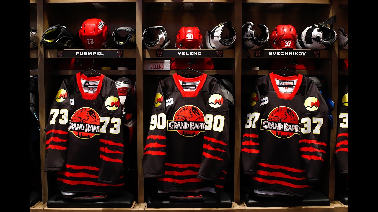 Fan Design Contest - '90s Night - YouTube