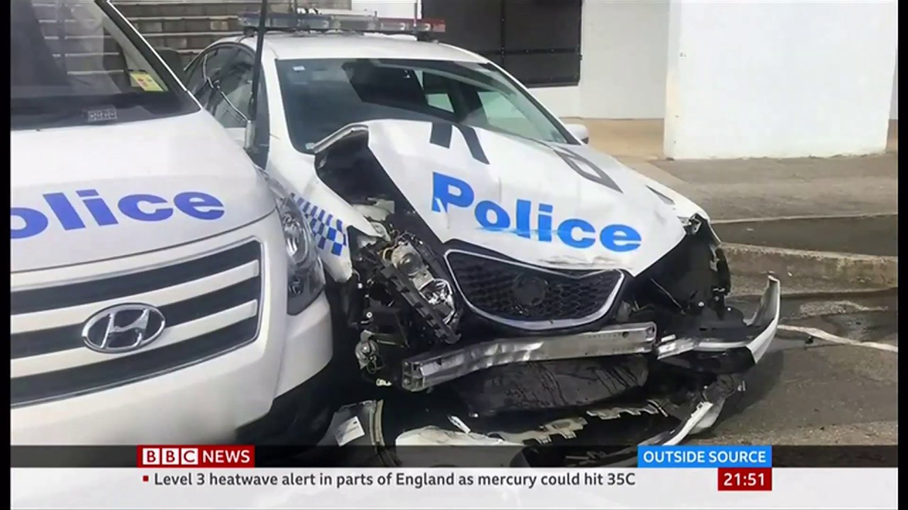 Drug runner crashes meth van into police car (Australia) - BBC News ...
